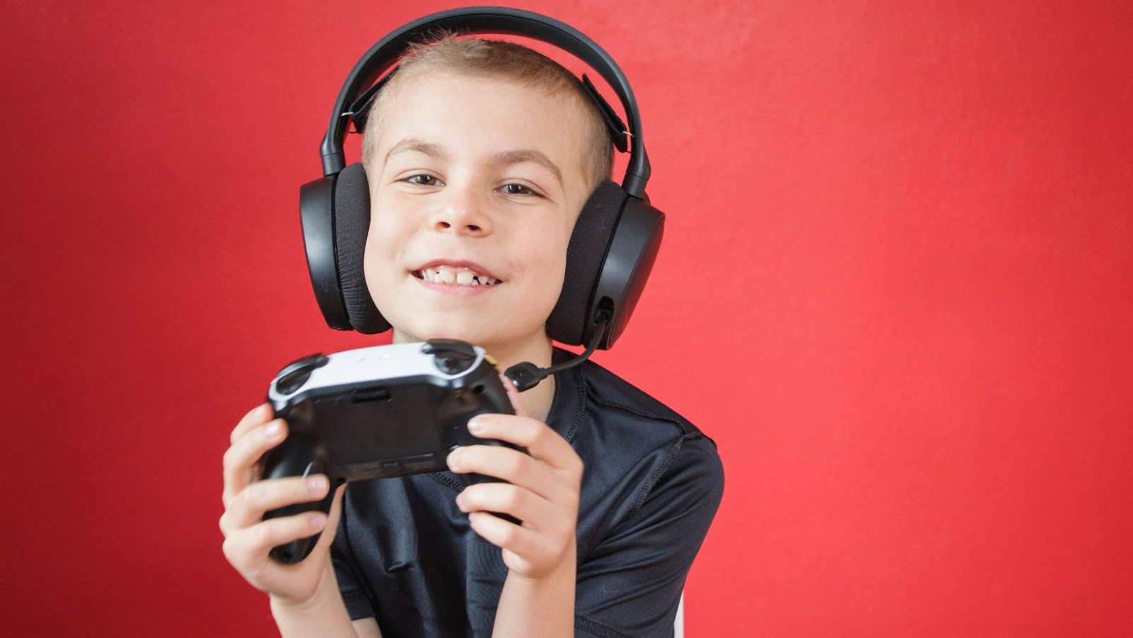 Set Up and Use Your Wireless Gaming Headset for Your Next Game ...